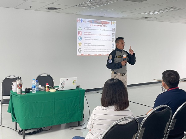 FTS- SMART MDVR จุดเด่นของเราสามารถต่อกับ Box กับรูดบัตร ที่เชื่อมกรมได้ - ForthTrack